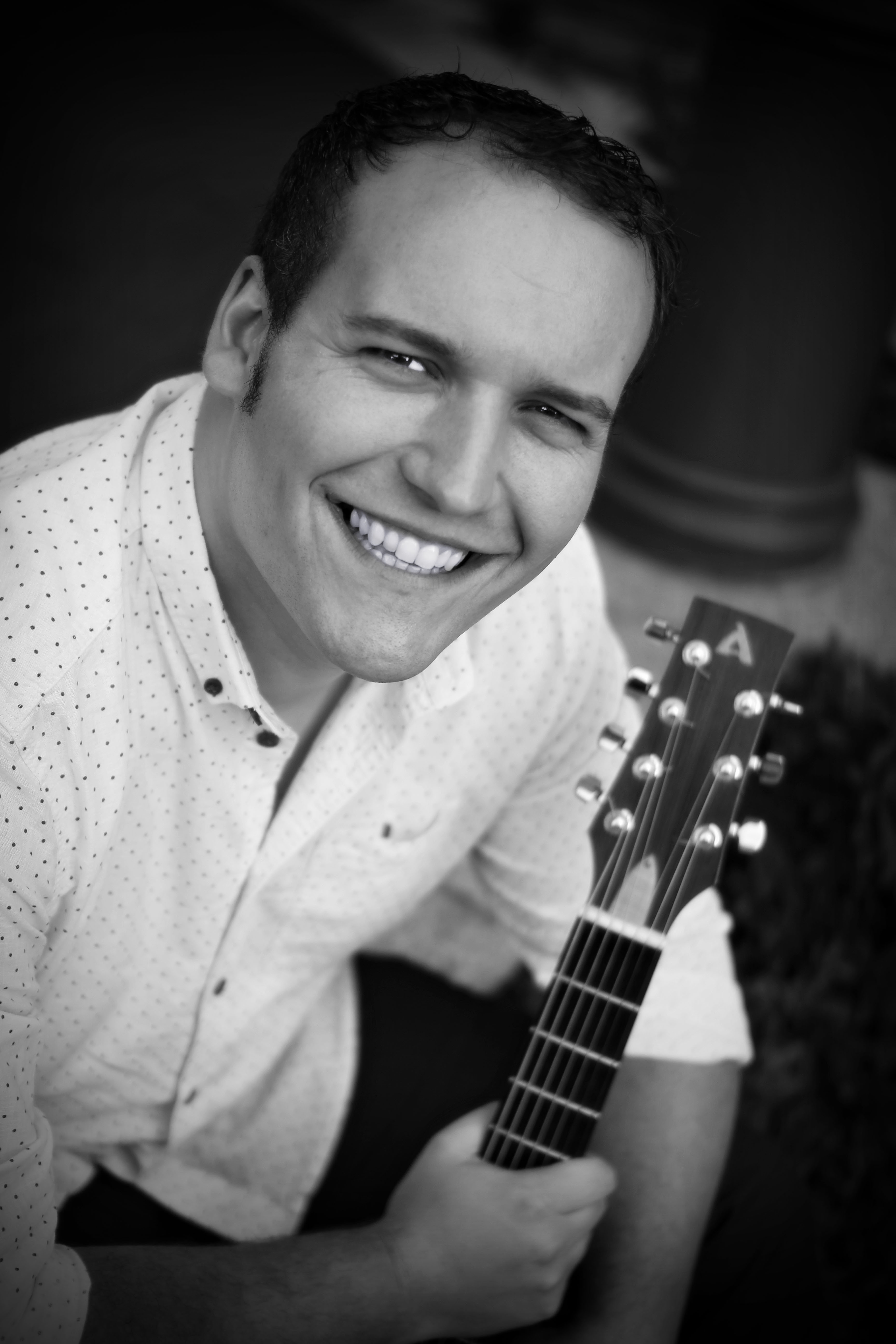 Biography – Edd Carr